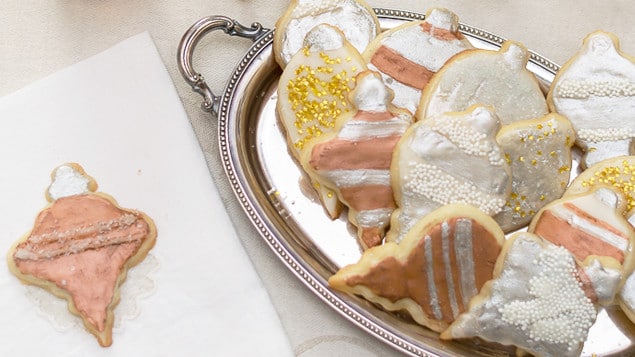 'Mixed Metals' Decorated Sugar Cookies — Nourish and Nestle