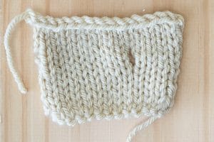 How to Fix Holes in Knitting (3 scenarios) · Nourish and Nestle