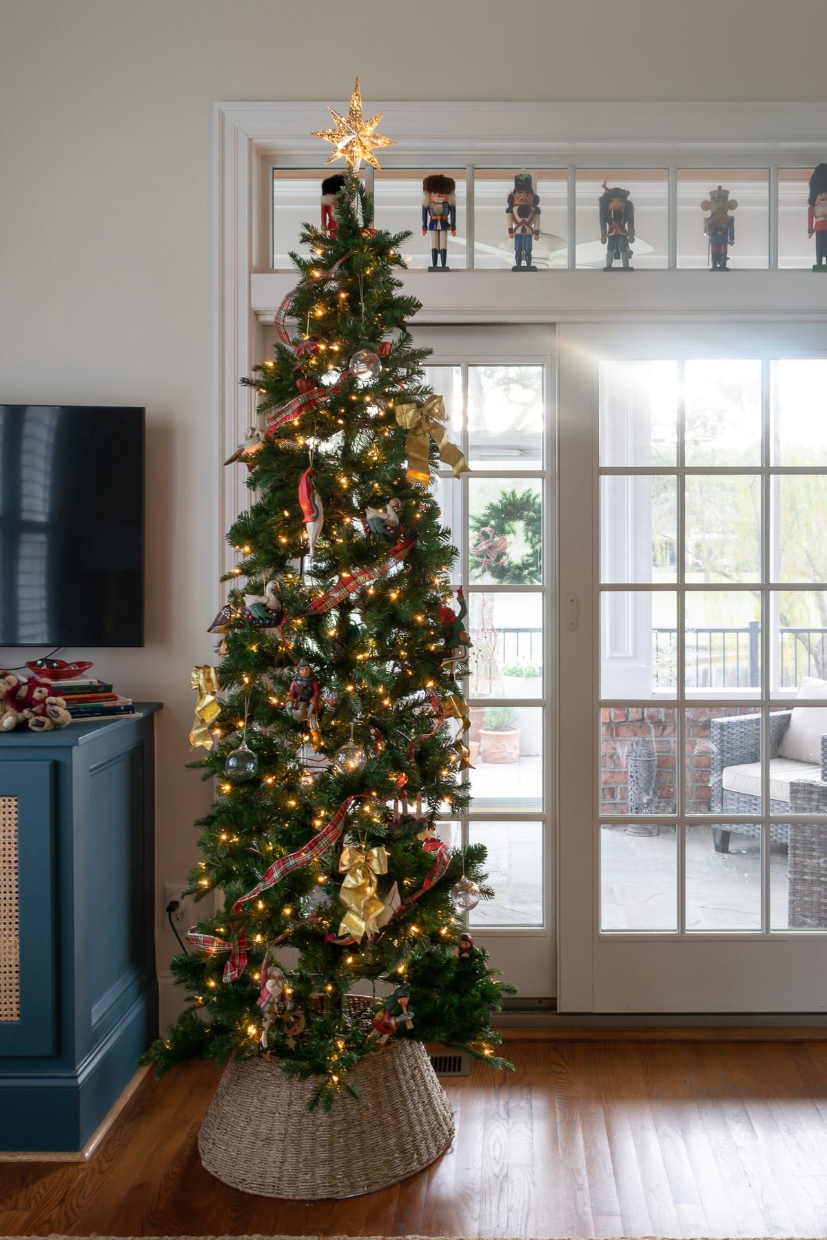 Christmas House Tour, 2022 · Nourish and Nestle