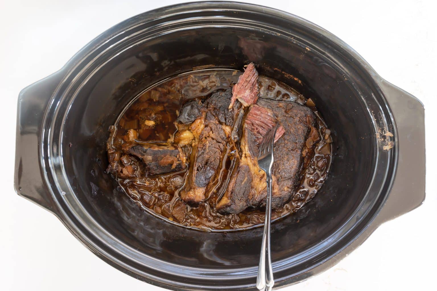 Slow Cooker Pulled Beef · Nourish and Nestle