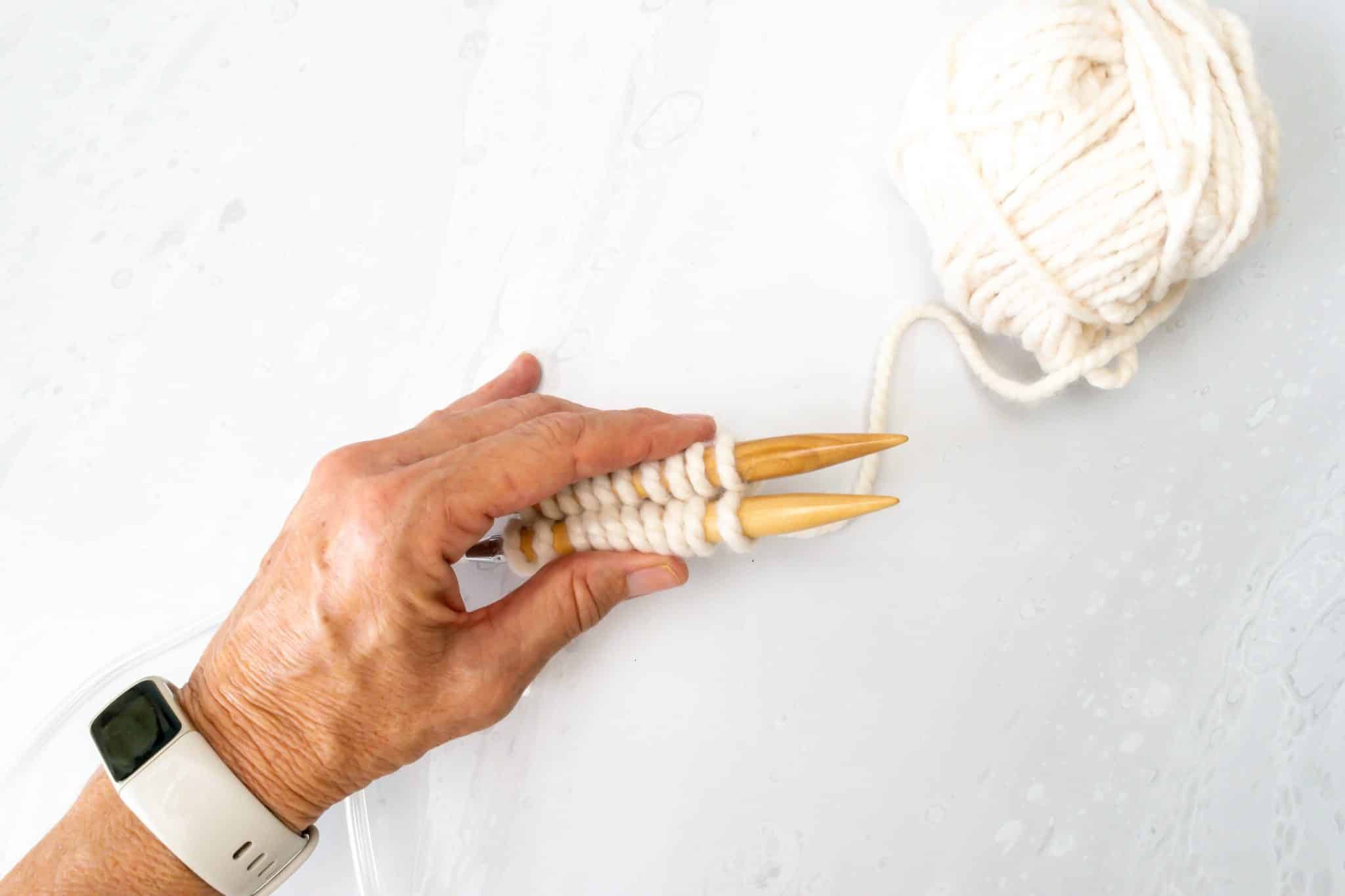 Magic Loop Knit Tutorial · Nourish and Nestle