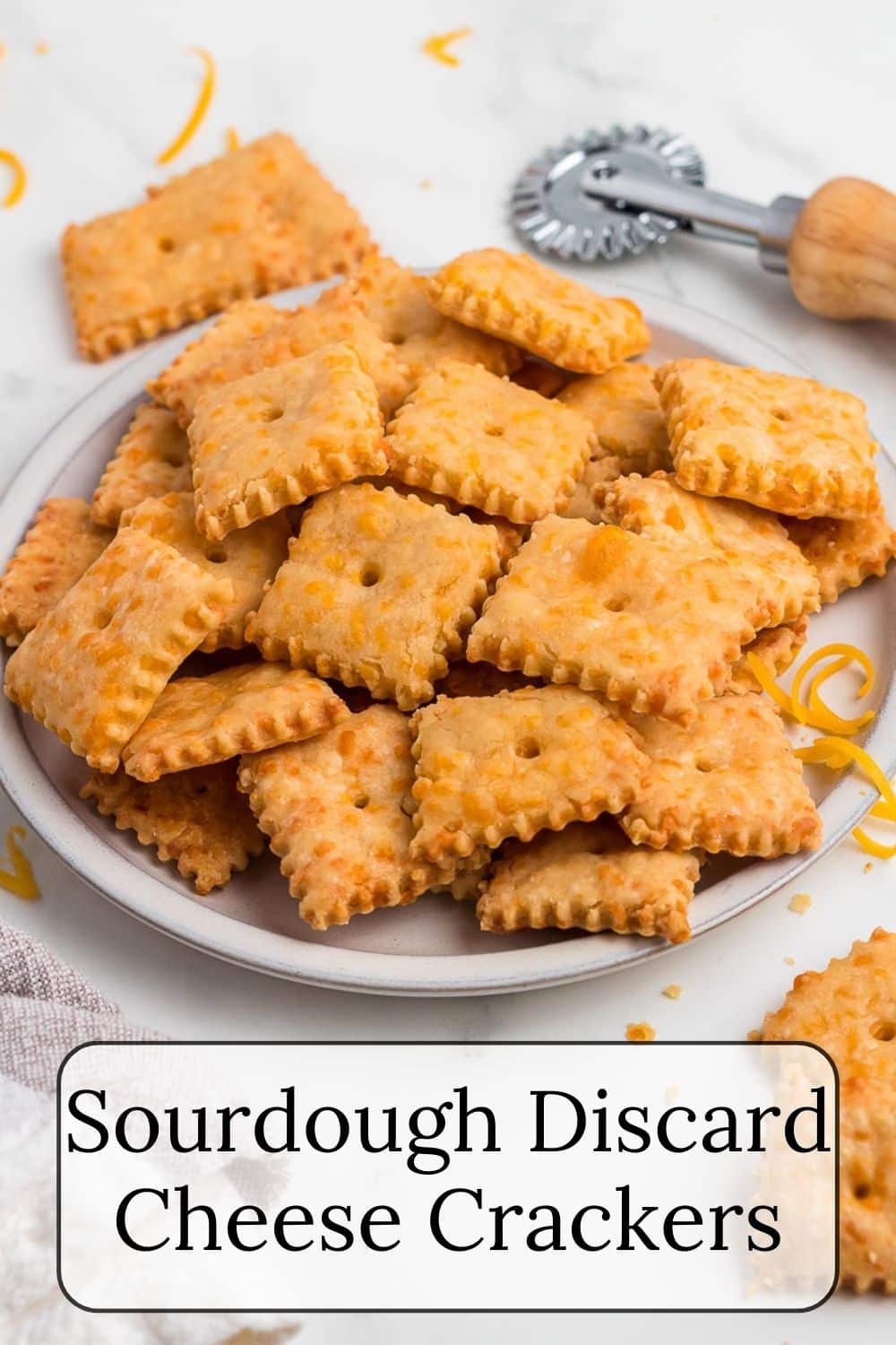 Sourdough Discard Cheese Crackers · Nourish and Nestle