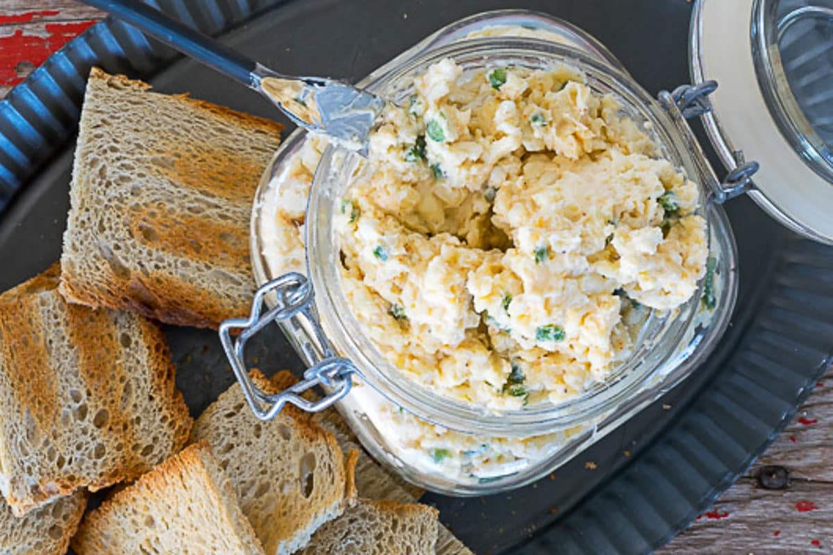 Jalapeño Cheese Spread Recipe · Nourish and Nestle