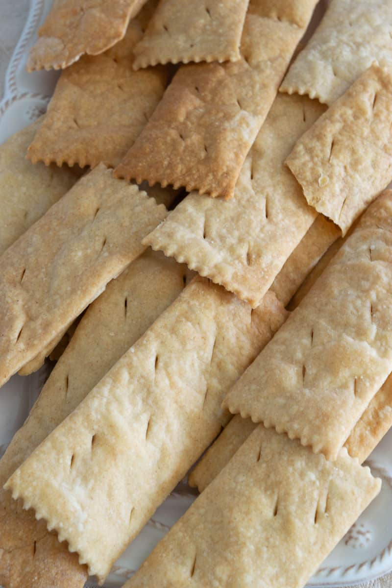 Sourdough Discard Crackers Recipe · Nourish and Nestle