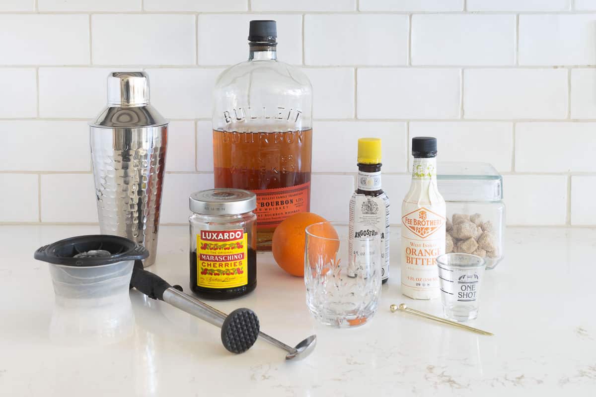 Classic Old Fashioned Cocktail Recipe · Nourish and Nestle