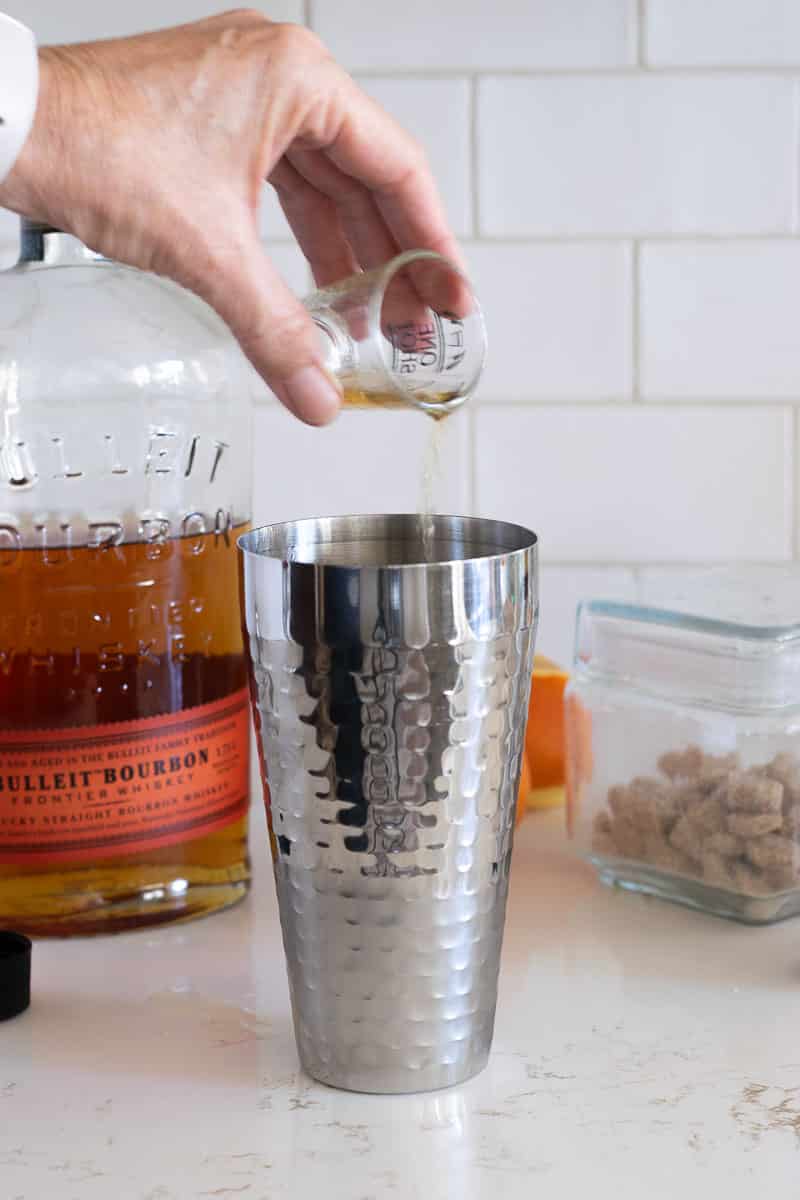 Classic Old Fashioned Cocktail Recipe · Nourish and Nestle
